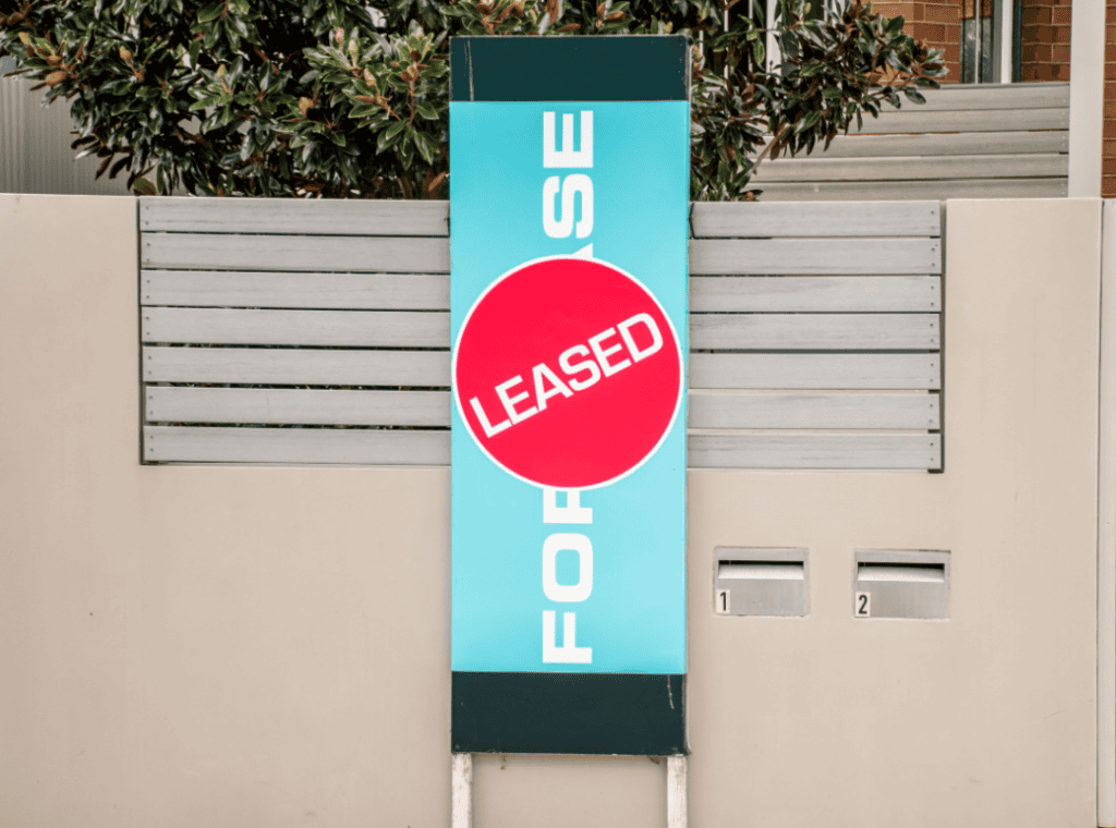 Move-In Fees: Everything You Need to Know as a Landlord - AAOA